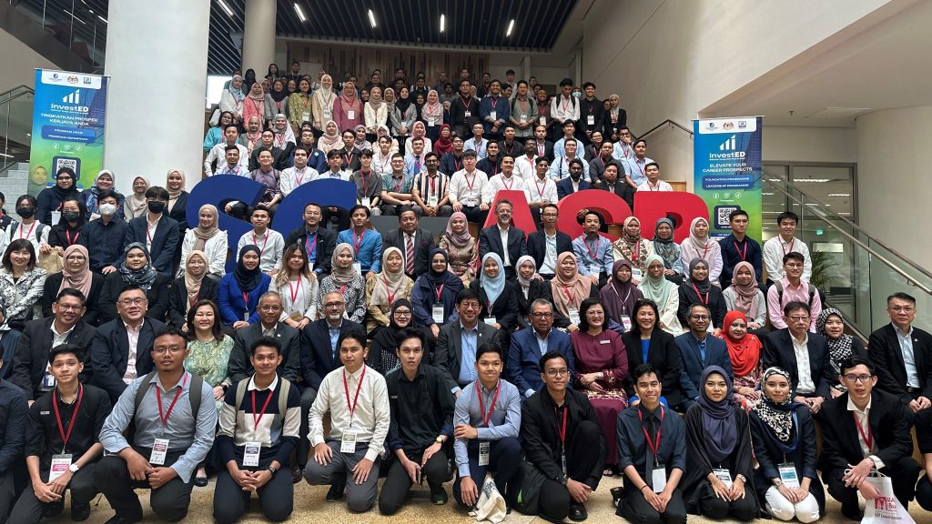 SC & ASB lead the way with the invested leadership programme ...