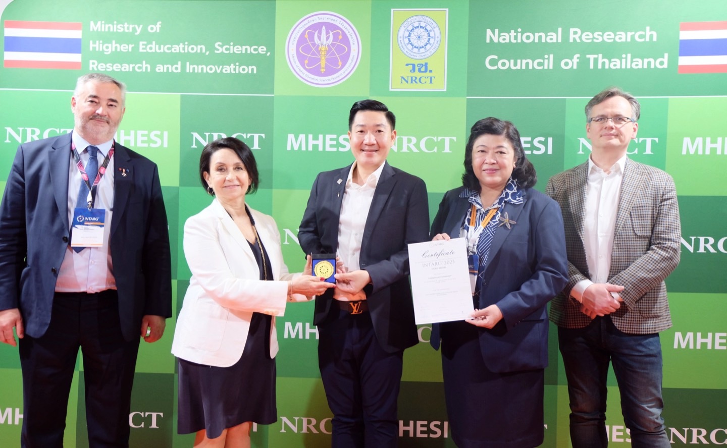 Thammasat Lecturer won the gold medal from the INTARG 2023 - AppliedHE ...