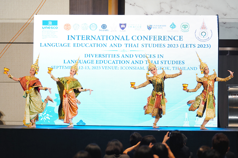 Thammasat co-organized an international academic conference, ‘Language ...
