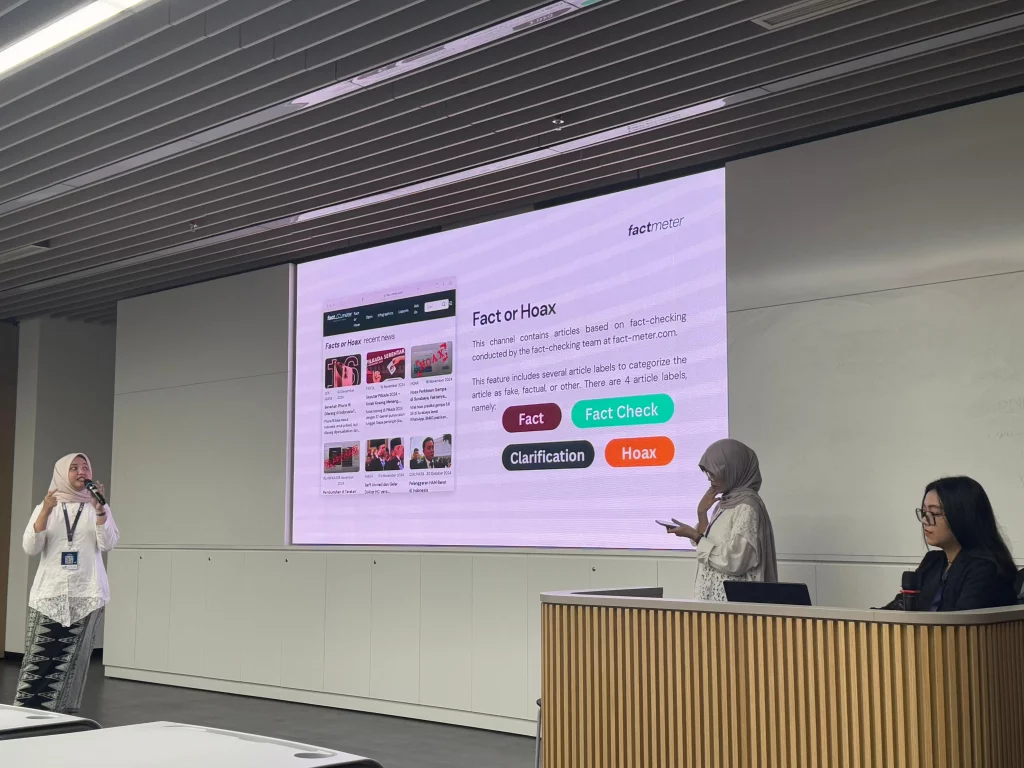 UNAIR FISIP Students Showcase Innovative Fact-Checking Project at ...