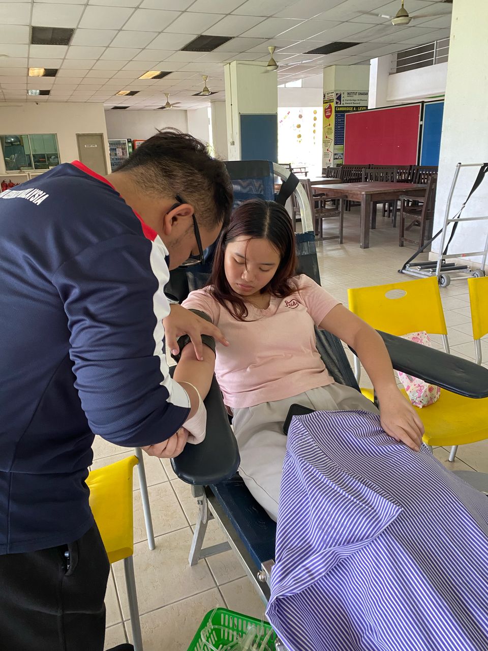 Jesselton University College Organized Blood Donation Drive by Queen ...