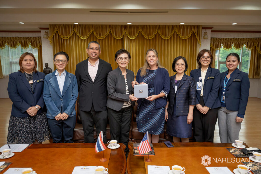 U.S. Fulbright Scholar Dr. Shannon McMorrow Joins Naresuan University ...