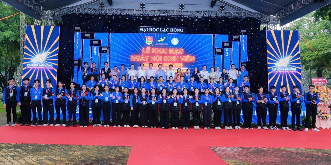 LHU Student Festival 2025: Over 3,000 Students Celebrate at Lac Hong ...