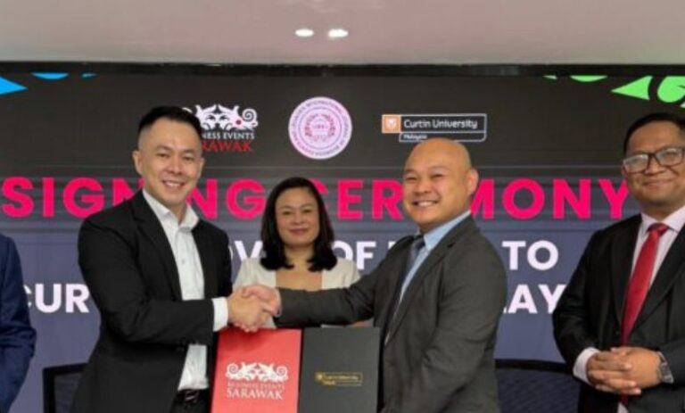 Curtin Malaysia Launches World's First Business Events Legacy Journal ...