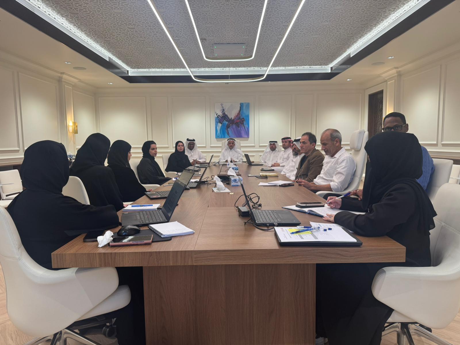 Qatar University Executive Management Committee Addresses Continuity of ...